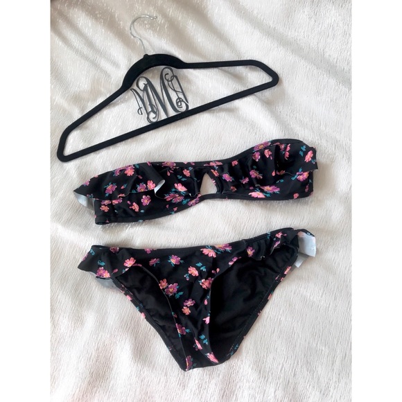 Roxy | Swim | Roxy Bikini Full Set | Poshmark